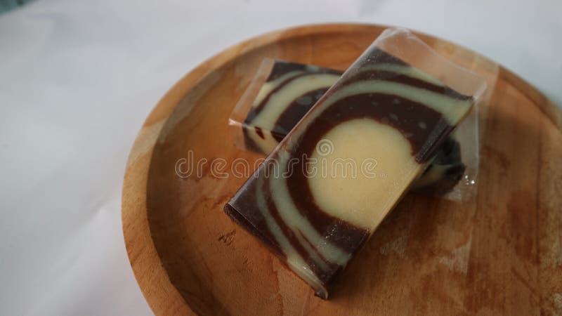 Box-shaped Chocolate Layer Cake - Oke Stock Image - Image of green ...