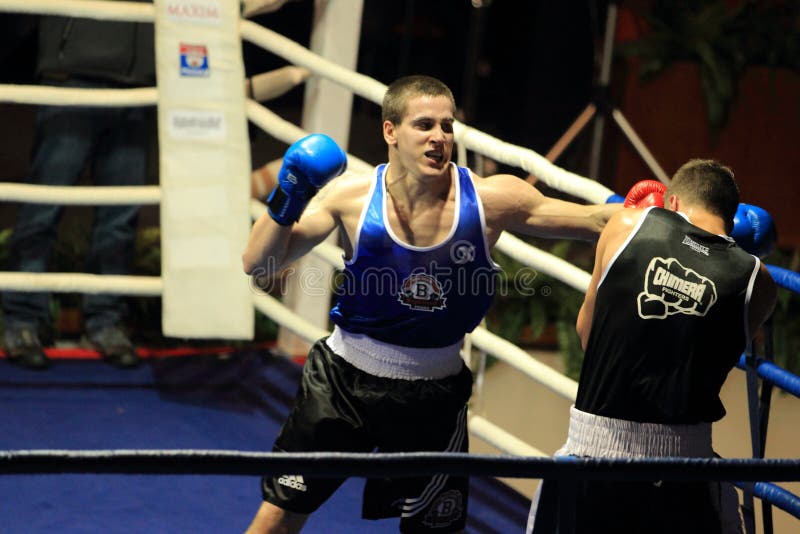 Extraleague Checo Del Boxeo - Jan Elias Y Jakub Mencl Foto de archivo ...