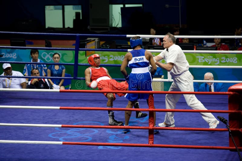 Boxer Falls during Olympic Bout Editorial Photography - Image of nunez ...