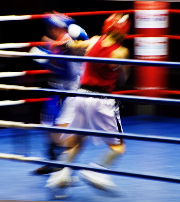 329 Muscular Boxers Fighting Boxing Ring Stock Photos - Free & Royalty ...