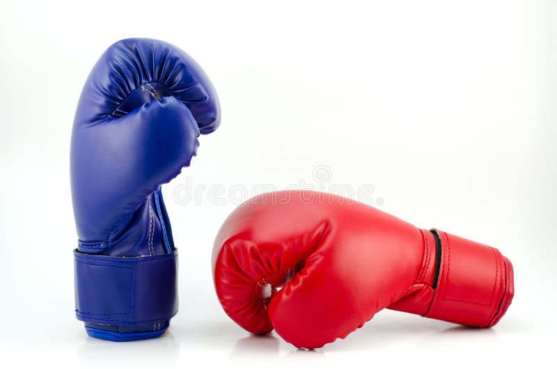 Boxhandschuhe Lokalisiert Auf Weißem Hintergrund Stockfoto - Bild von ...