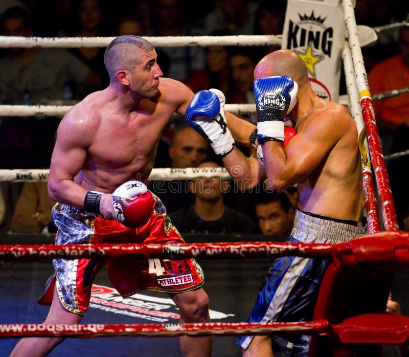 Boxing fighters editorial image. Image of boxing, punch - 21608615