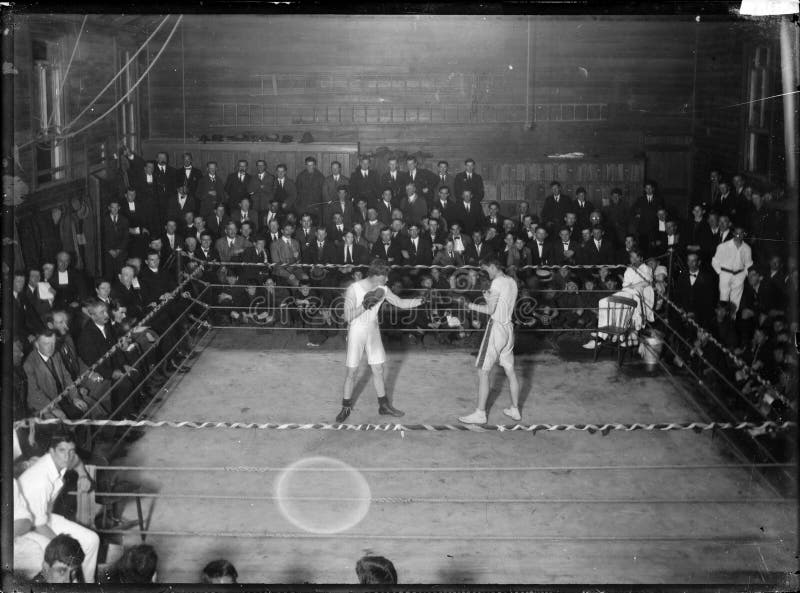 Boxing Match And A Crowd Of Male Onlookers Picture. Image: 222314192