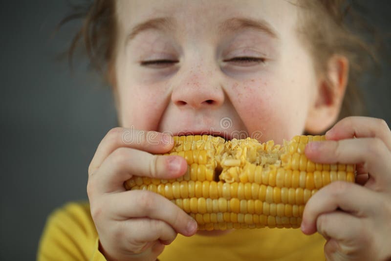 Boy Blonde Eating Sweet Corn Stock Photo - Image of blond, lunch: 142874638