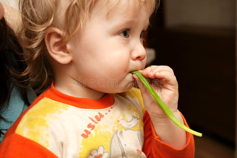 Kids Teeth Biting Food Stock Photos - Free & Royalty-Free Stock Photos ...
