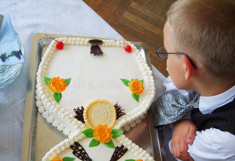 Boy looking at empty cake stock image. Image of flowers - 20723021
