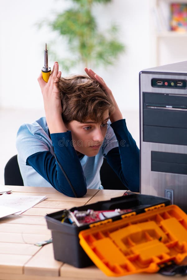 Confused Technician Working Equipment Stock Photos - Free & Royalty ...