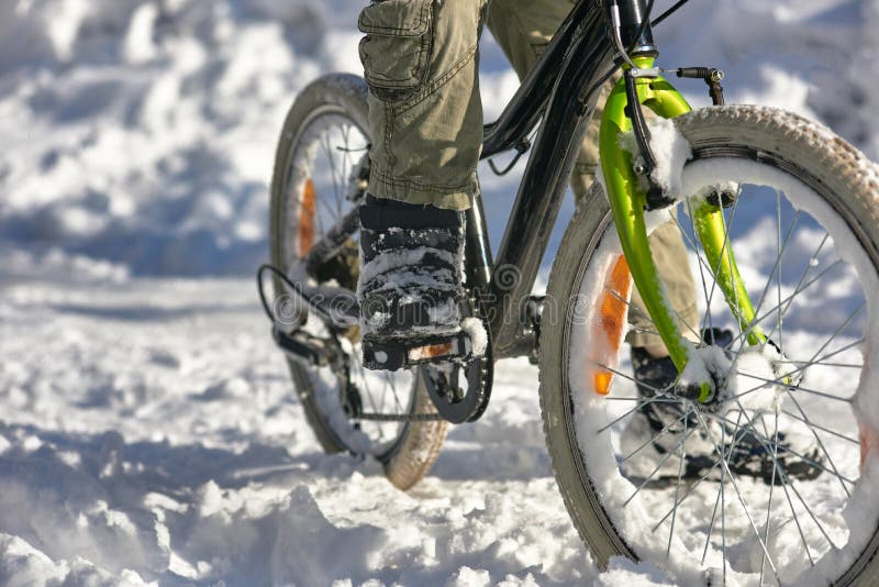 Boy`s legs and bicycle stock image. Image of bicycle - 130148729