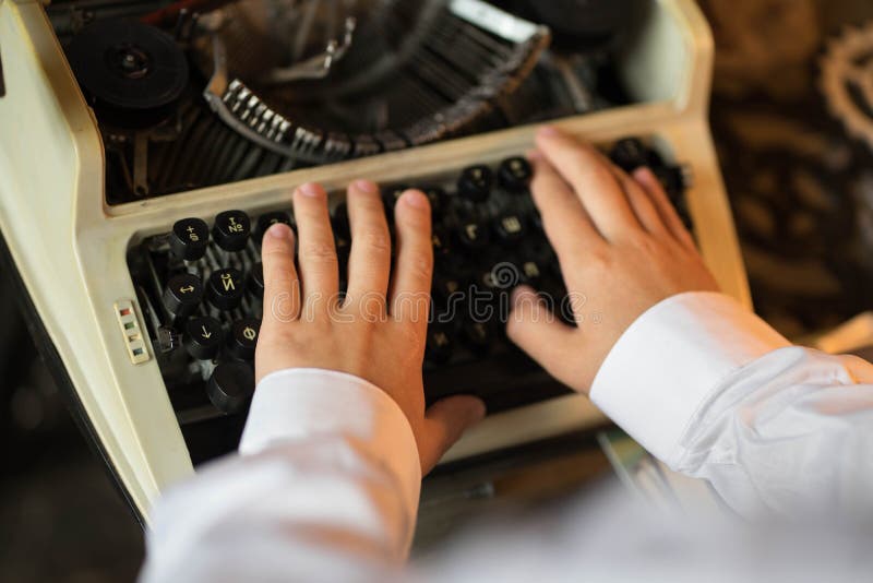 Boy Typing on an Old Typewriter Stock Image - Image of retro, secretary ...