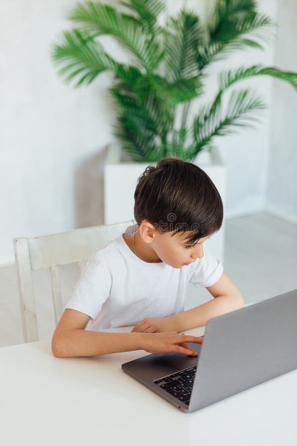 379 Teen Boy Computer Diversity Stock Photos - Free & Royalty-Free ...