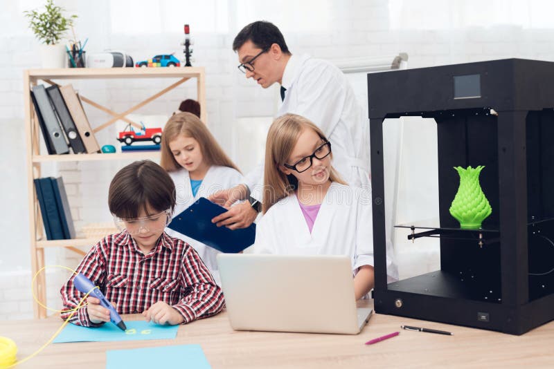 Boy Writes by 3d Pen during a Lesson in Class. Stock Photo - Image of ...