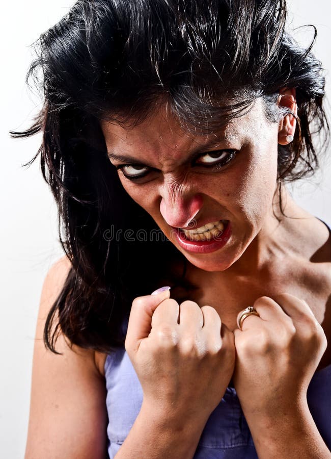 Boze vrouw stock afbeelding. Image of schreeuwen, hulpeloos - 34158209