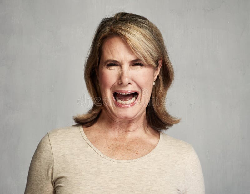 Boze Vrouw stock afbeelding. Image of emoties, boos, geïrriteerd - 91228871