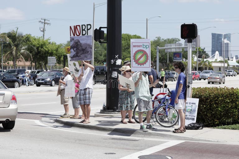 Bp Gas Station Employee Stock Photos - Free & Royalty-Free Stock Photos ...