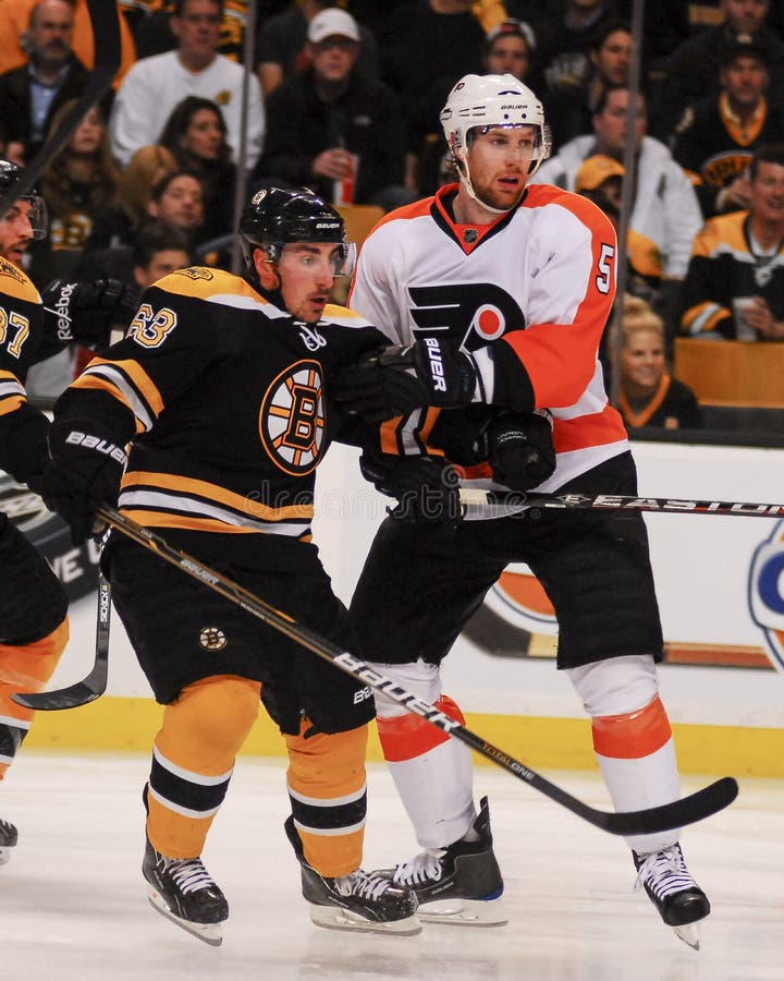 Brad Marchand (63) Y Braydon Coburn (5) Foto de archivo editorial ...