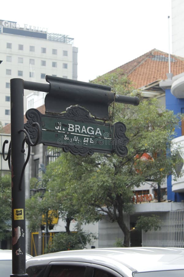 Braga Street. Bandung Paris Van Java Editorial Photo - Image of tree, road: 261737726