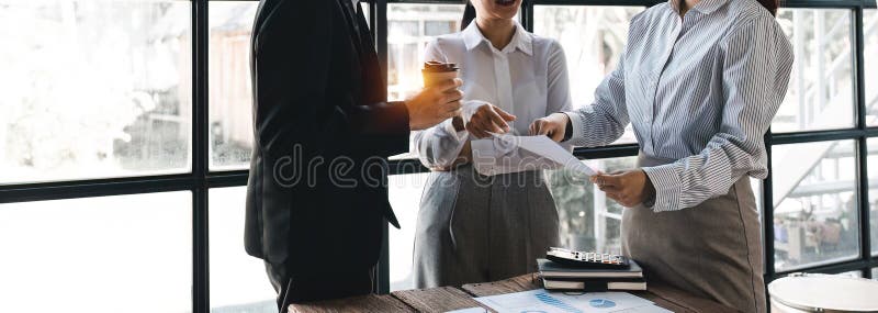 Brainstorm, Teamwork Concept. Group of Businesspeople Working Together ...