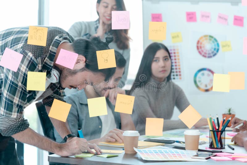 Brainstorming Diversity Creative Design Use Post it Sticky Note Team ...