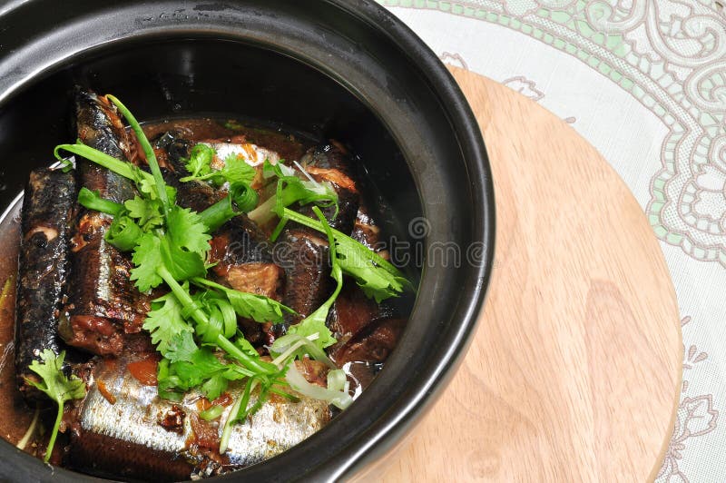 Braised fish with beans stock image. Image of fish, asian - 23943313