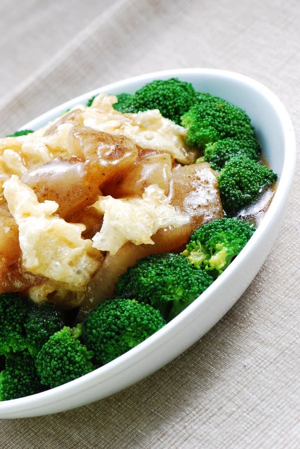 Braised Sea Cucumber with Fish Maw Stock Image - Image of dining ...