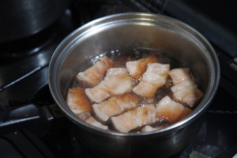 Braising Stewing Pot Stock Photos - Free & Royalty-Free Stock Photos ...