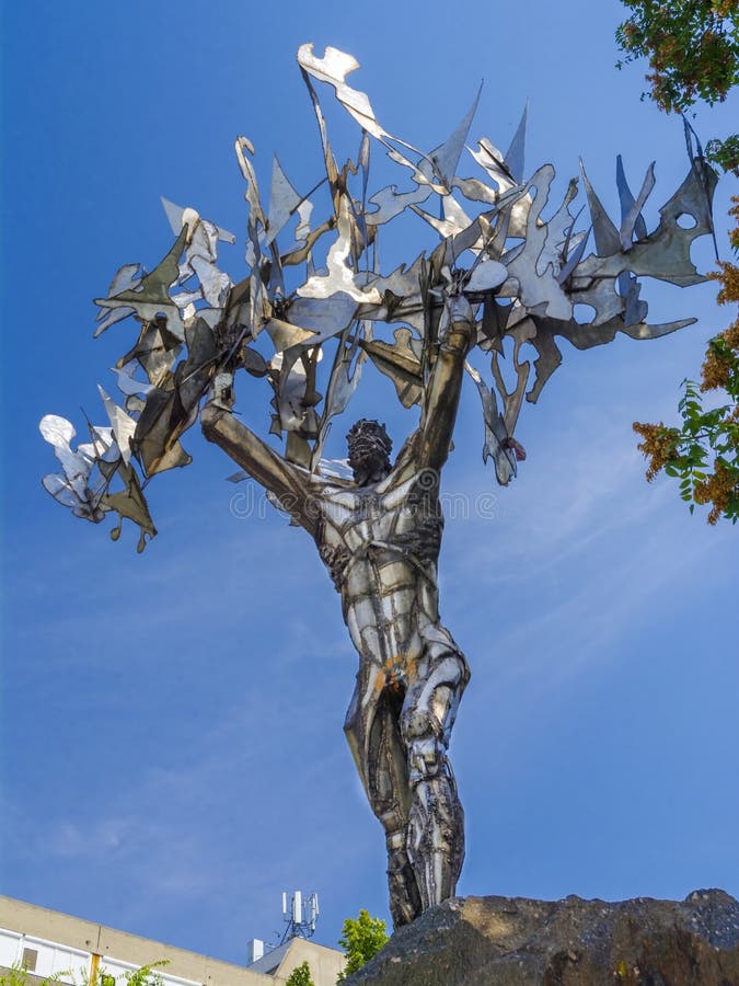 Brand Die Prometheus Stelen Redactionele Afbeelding - Image of ...