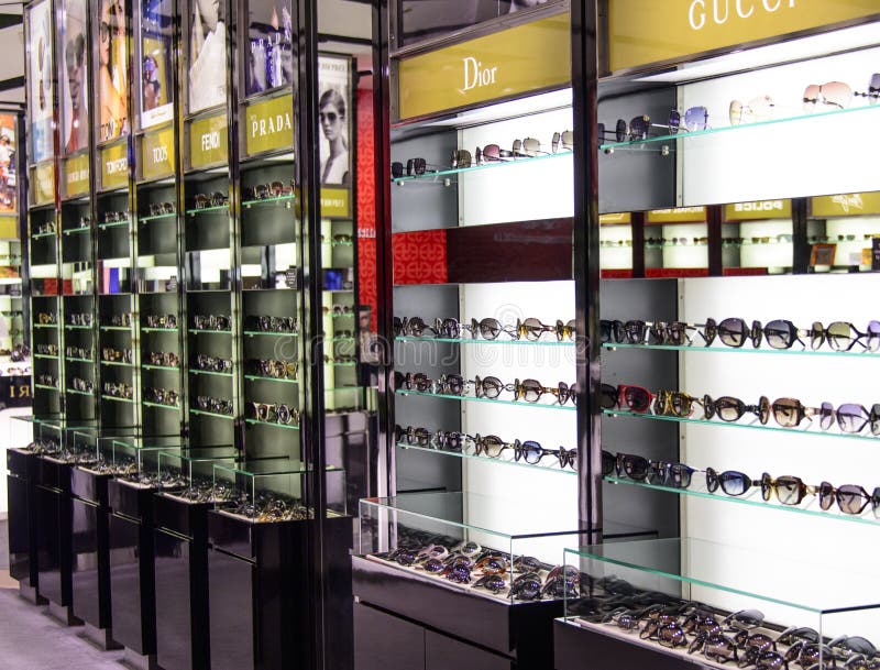 Branded Glass Shop editorial photography. Image of accessory - 27194497