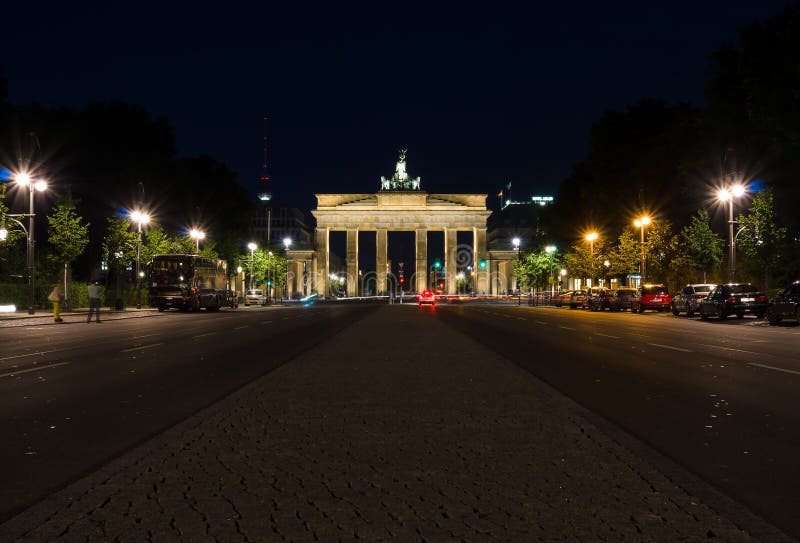 Brandenburg Gate at night editorial photography. Image of central ...