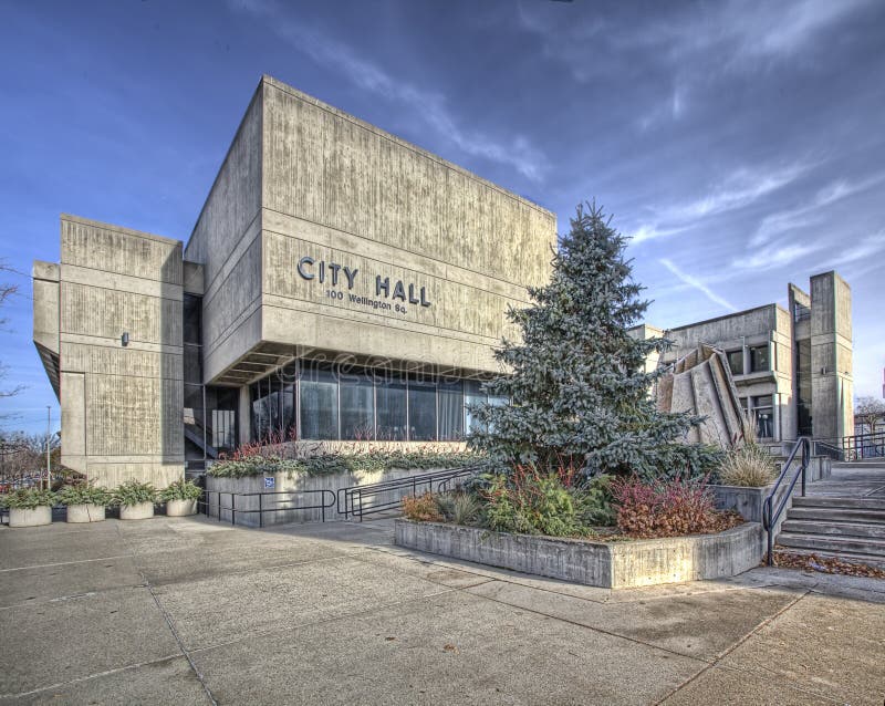 Brantford City Hall in Ontario, Canada Editorial Stock Image - Image of ...