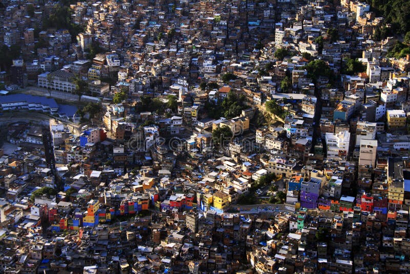 Sloppenwijk Rocinha stock afbeelding. Image of wijk, baksteen - 36046437