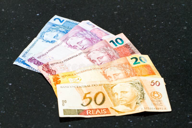 Brazilian Reais Money High Denominations Arranged in a Circle Stock ...