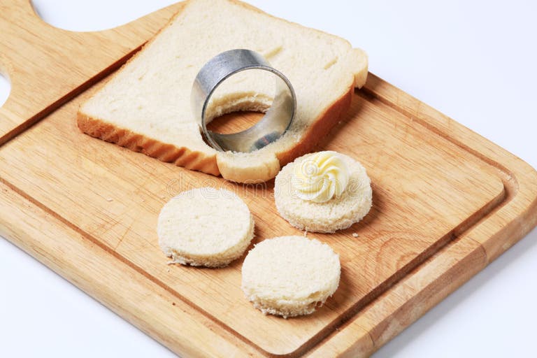 Bread bases for canapes stock image. Image of shape, round - 21184099