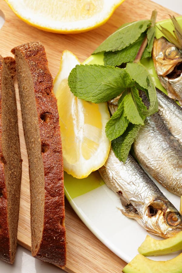 Bread and fish stock photo. Image of christianity, basket - 32586240