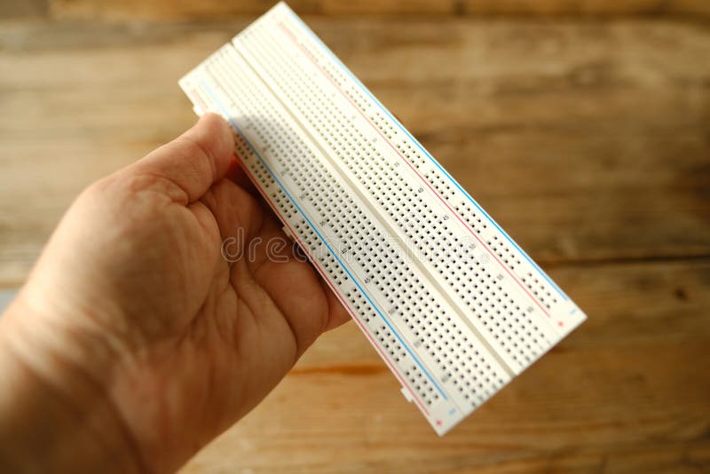 Breadboard Electronic Components Circuit Connections Diy Projects Hobby Electronics Building ...