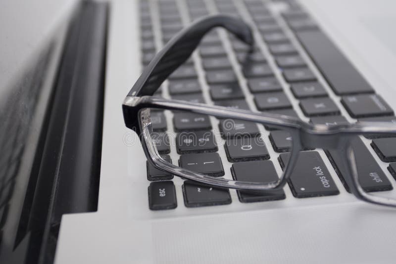 106 Pause Break Keyboard Key Stock Photos - Free & Royalty-Free Stock ...