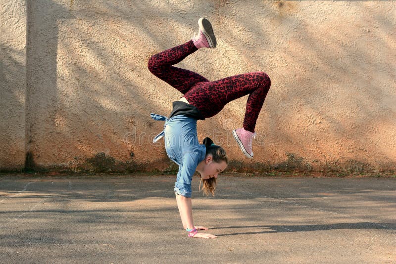 Breakdance girl stock image. Image of breakdancers, health - 35565583