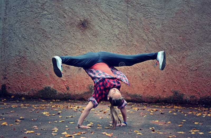 Breakdance girl stock image. Image of breakdancers, health - 35565583
