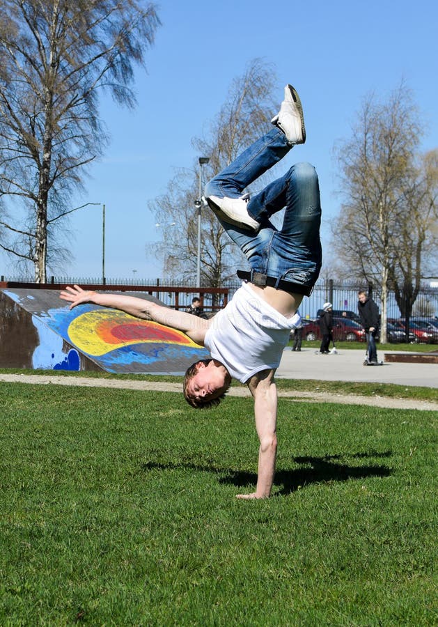 Breakdancer doing a flip stock image. Image of breakdancer - 24613175