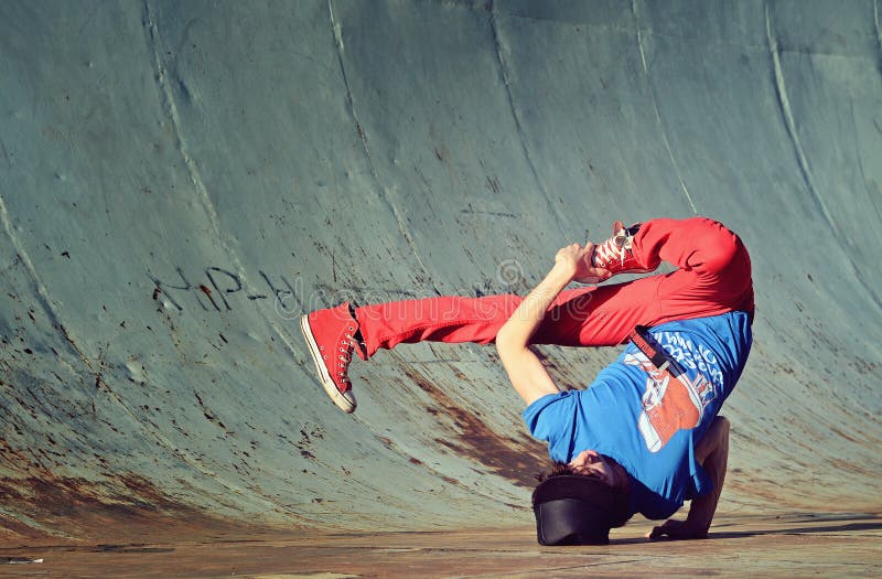 Breakdancer stock image. Image of city, fresh, fashion - 36537329