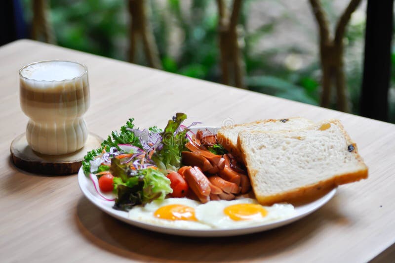 Breakfast or Bread with Sunny Side Up Egg, Sausage and Vegetable and ...