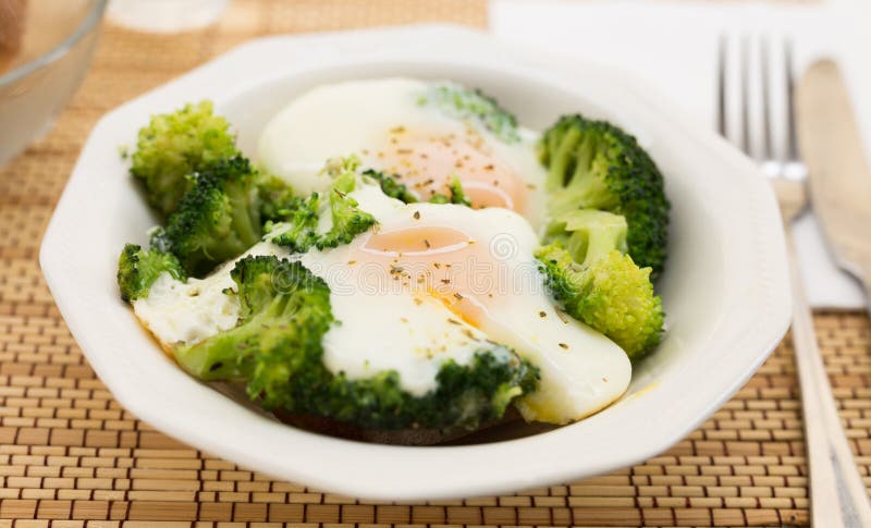 Breakfast of Crumpled Eggs with Broccoli Stock Image - Image of ...