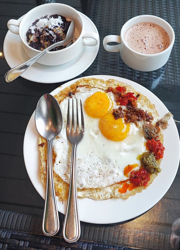 Breakfast Eggs Scramble with Milo Stock Photo - Image of scramble, eggs ...