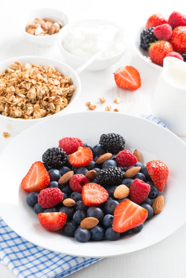Breakfast with Fresh Berries, Vertical Stock Photo - Image of crunchy ...