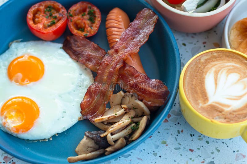 Breakfast Fried Eggs Ham Sausage Stock Image - Image of cuisine ...