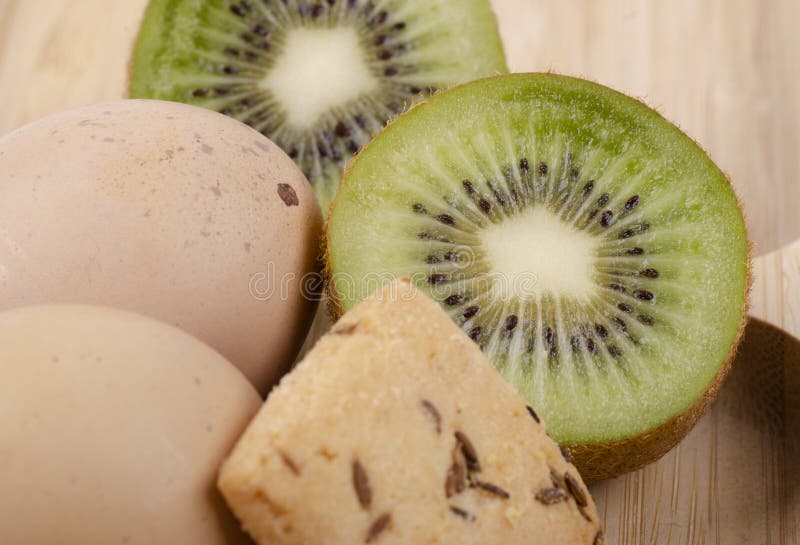 Breakfast Kiwi Eggs and Biscuit Stock Photo - Image of kiwi, fruit ...