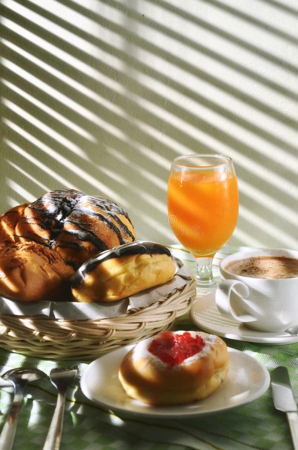 Breakfast Menu With Bread Picture. Image: 21198749