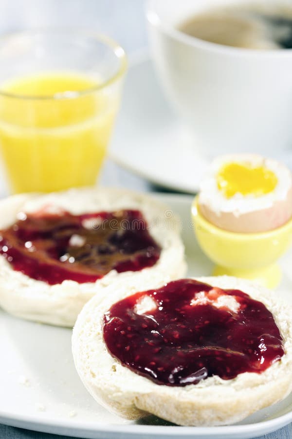 Breakfast Roll with Bacon, Egg & Cheese Stock Image - Image of bread ...