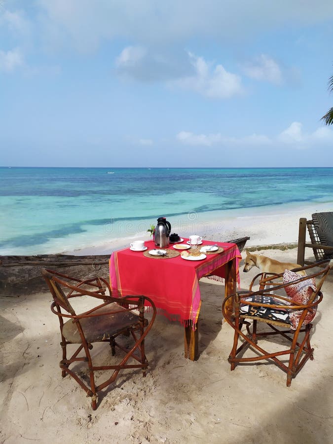 Breakfast Setup by the Beach Stock Image - Image of honeymoon, seaview ...