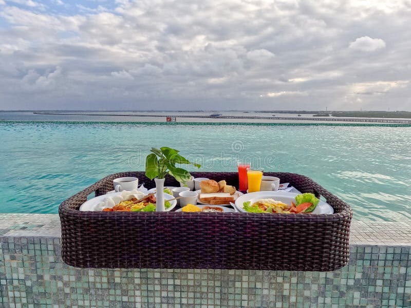 Breakfloating Stock Photos - Free & Royalty-Free Stock Photos from ...