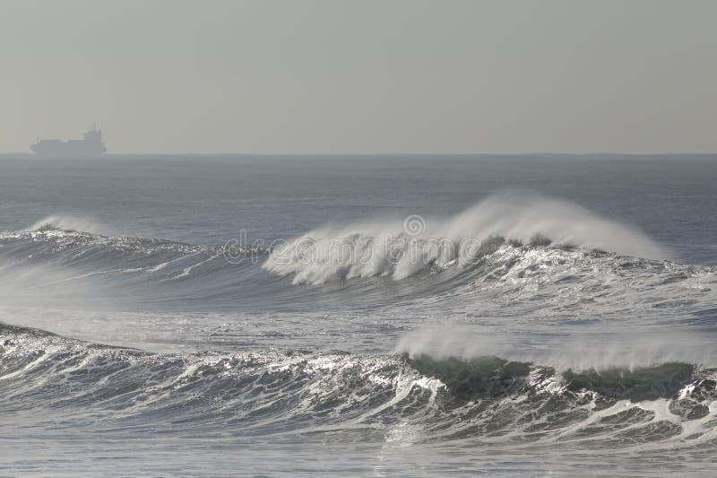 Breaking Wave with Wind Spray Stock Image - Image of nature, spray ...